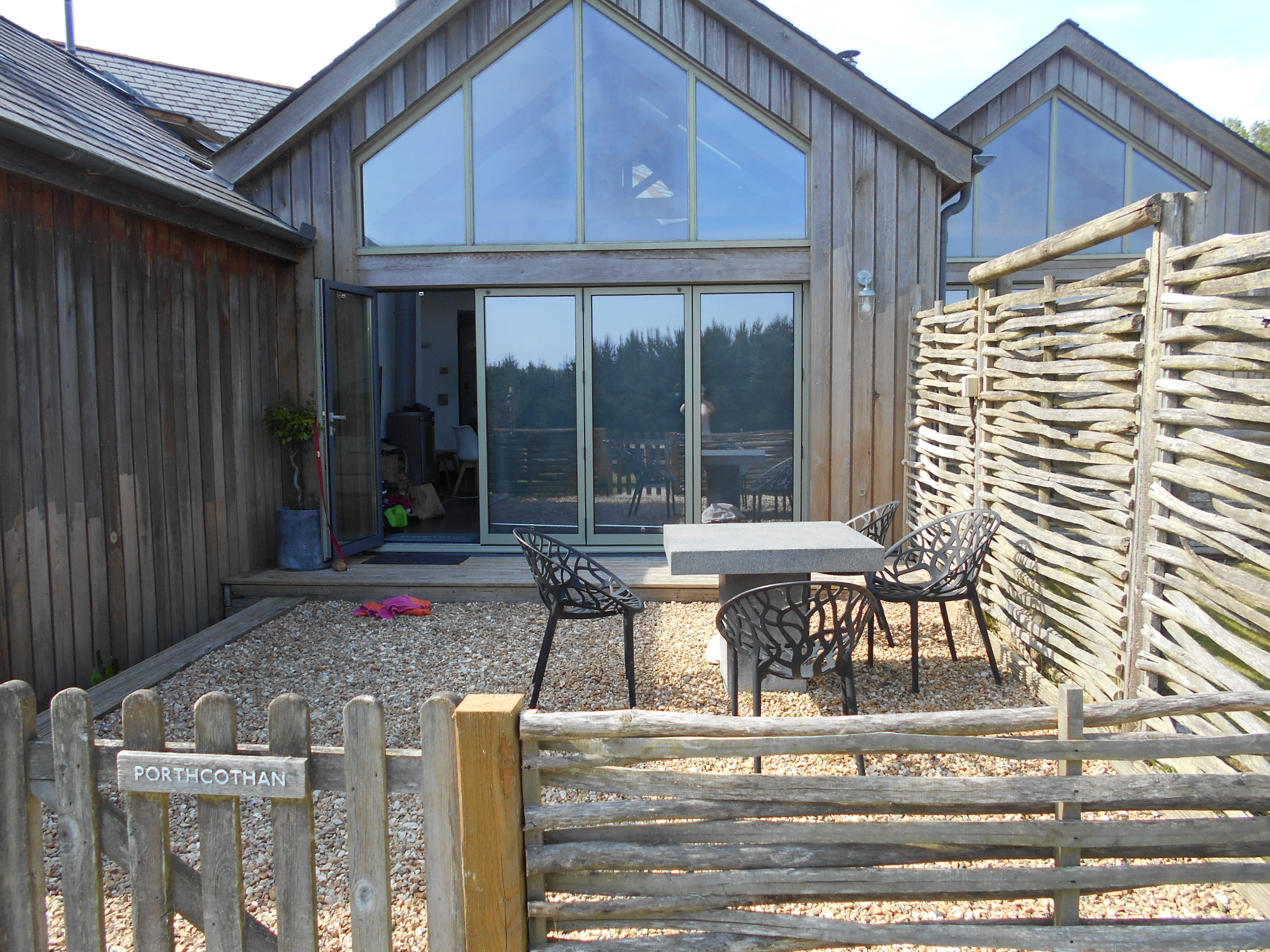 Merlin Farm Cottages Mawgan Porth 2024 - Karen Freeman